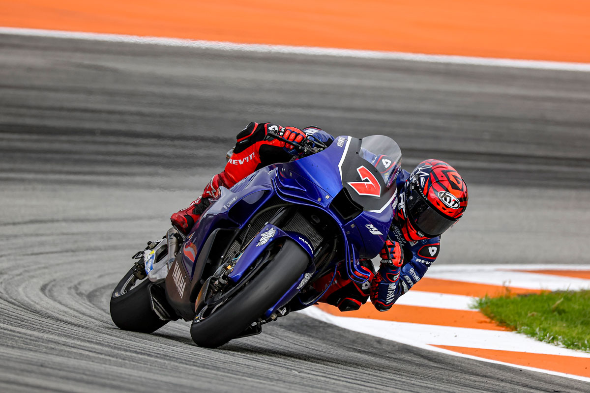 MotoGP : Yamaha passe au V4 pour 2026