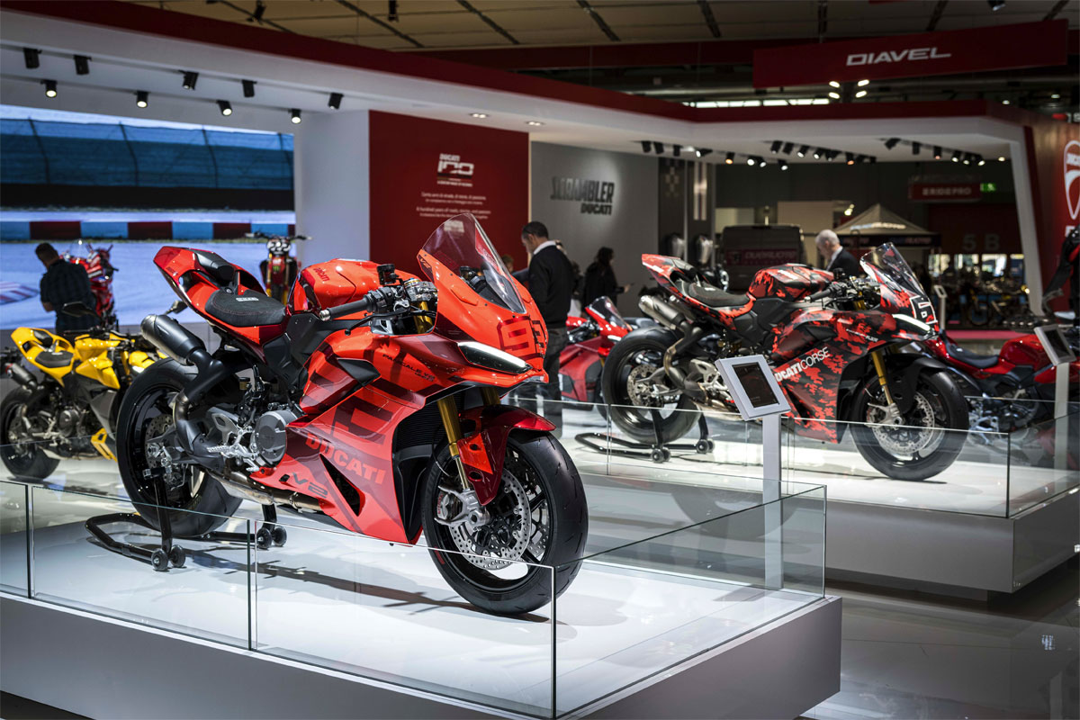 Toutes les nouveautés motos et scooters 2026