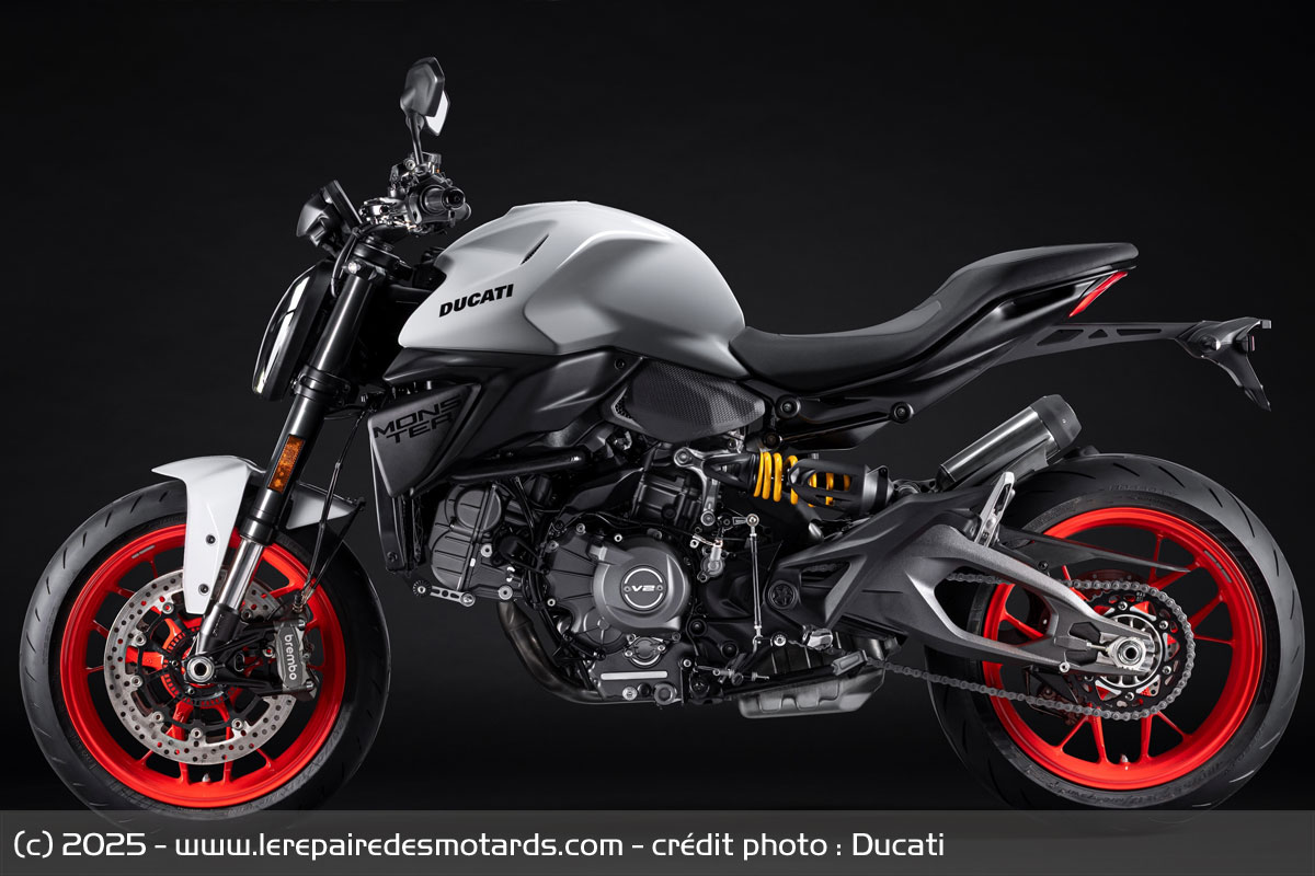Roadster Ducati Monster (V2) 2026