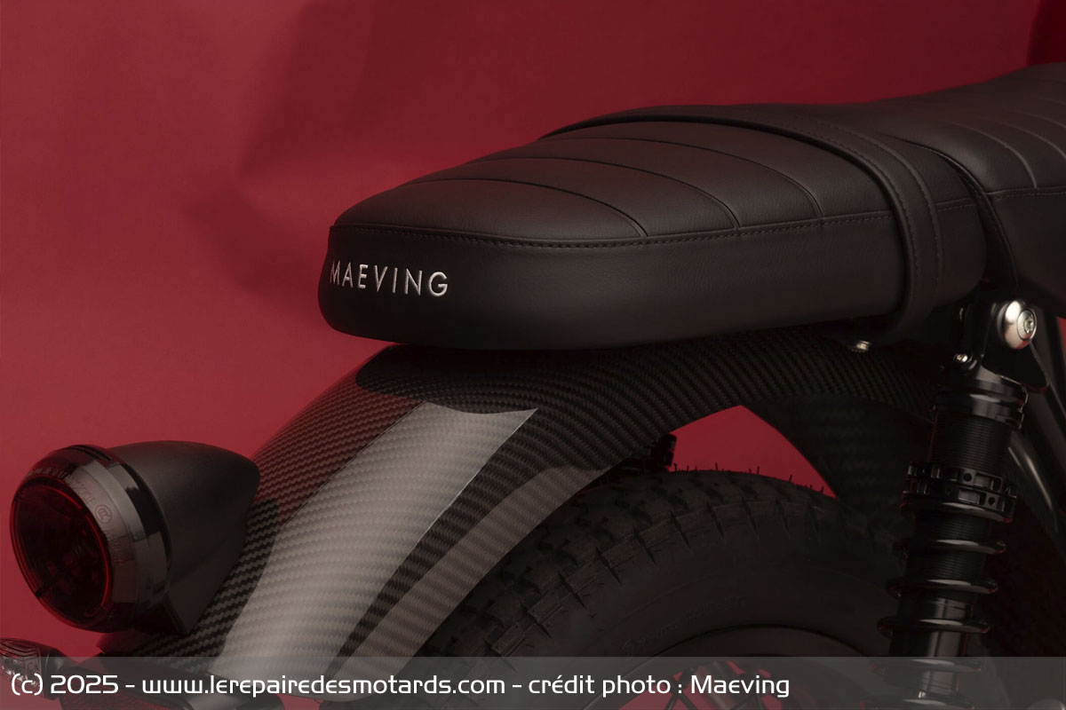 Roadster électrique Maeving RM2