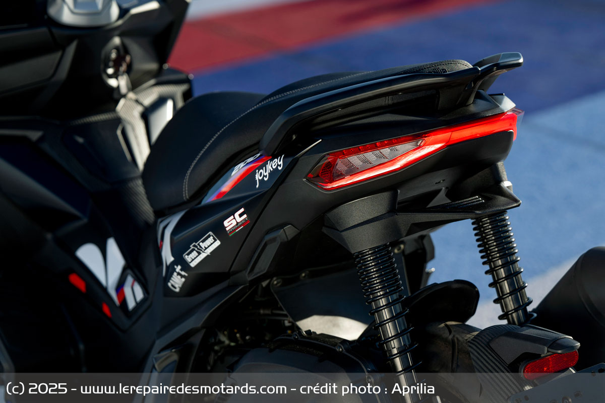 Scooter Aprilia SR GT Replica 2025