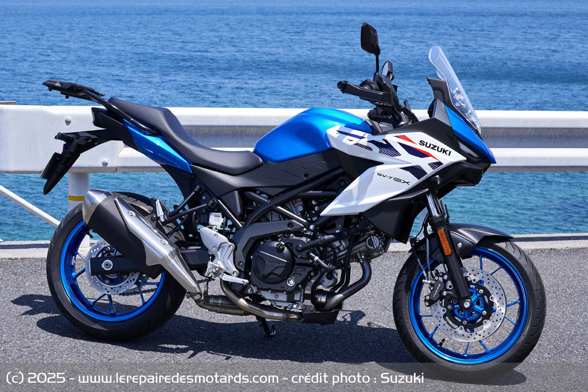 Sport-touring Suzuki SV-7GX