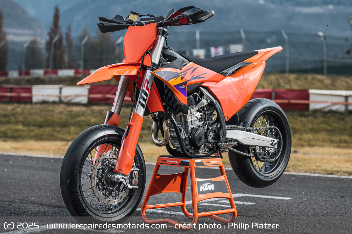 Supermotard KTM 450 SMR 2026