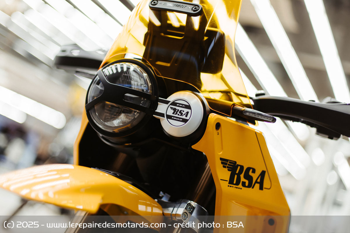 Trail BSA Thunderbolt 350