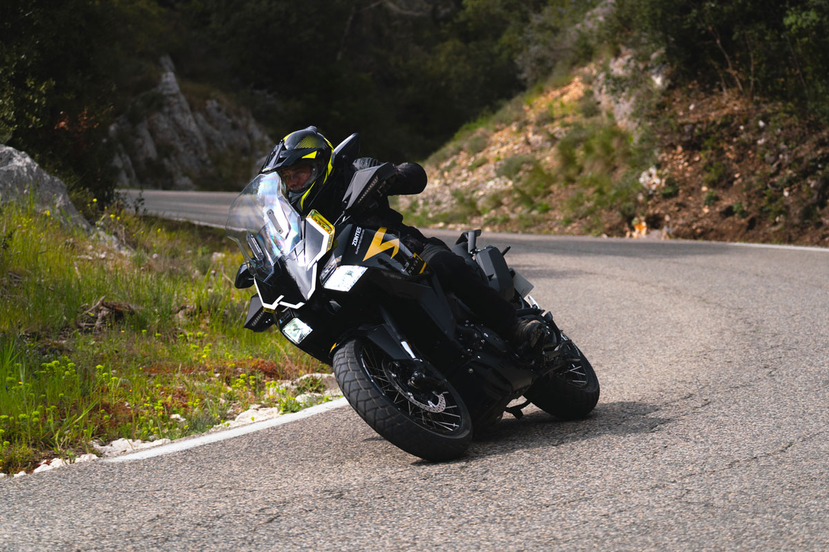 Essai motos Zontes 703 F Adventure et Touring